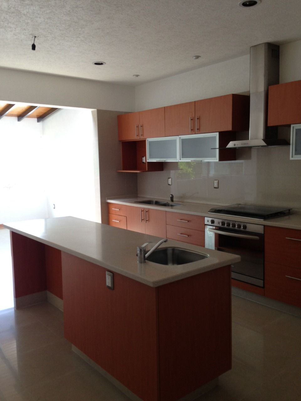 b8886a4c-4da4-4066-8eaa-e208bfce3061 – BISEF